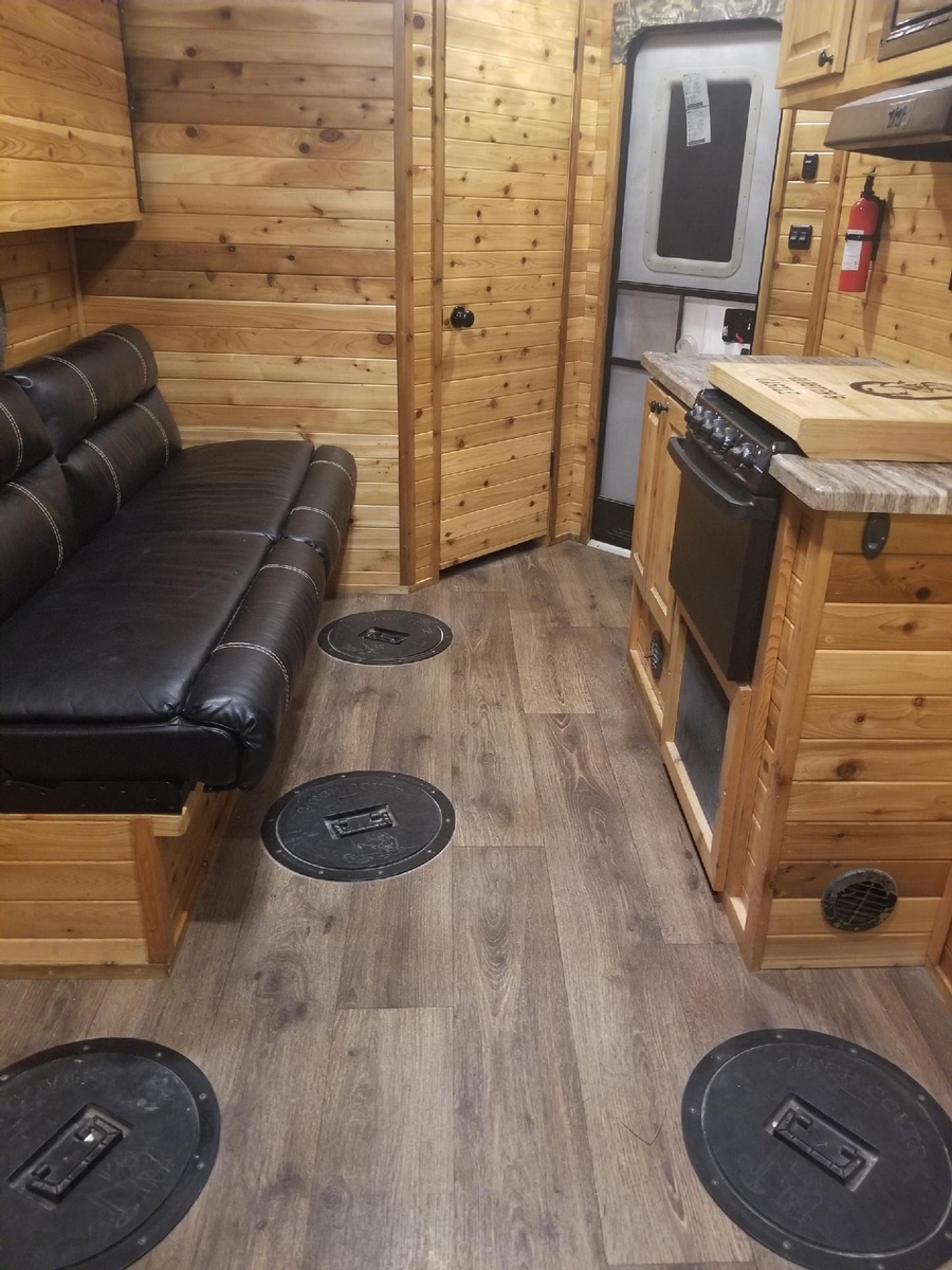 Guided Ice Fishing on Lake Minnetonka & Lake Waconia